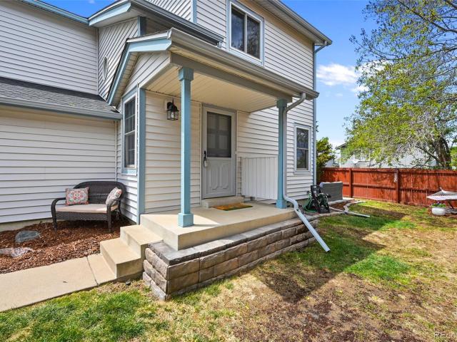 562 Arden Circle