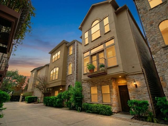 562 Bomar St, Houston, TX 77006 | MLS #92500