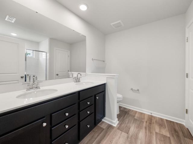 562 Brickview Ct, Sanford, NC 27330 | MLS #10156