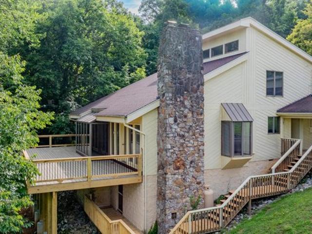 562 Gammon Rd, Kingsport, TN 37663