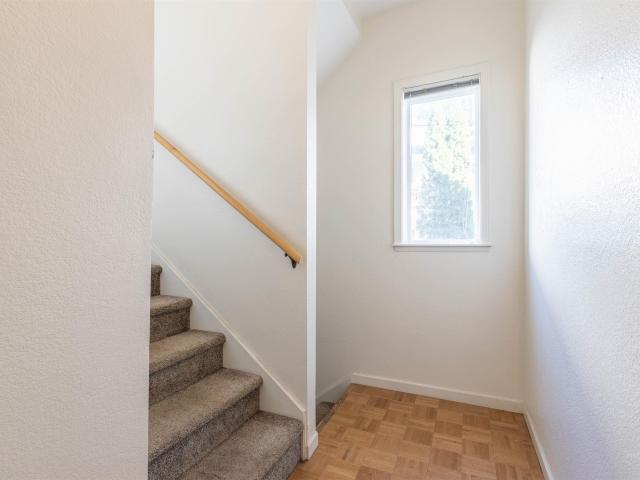 562 Deer Meadow Ct #2