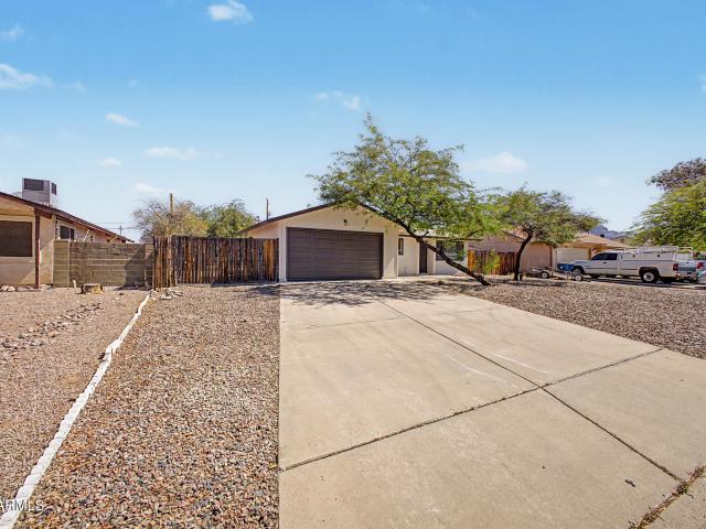 562 E HONDO Avenue