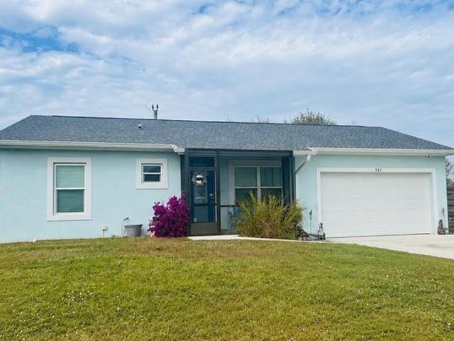 562 Flamingo Rd, Venice, FL 34293