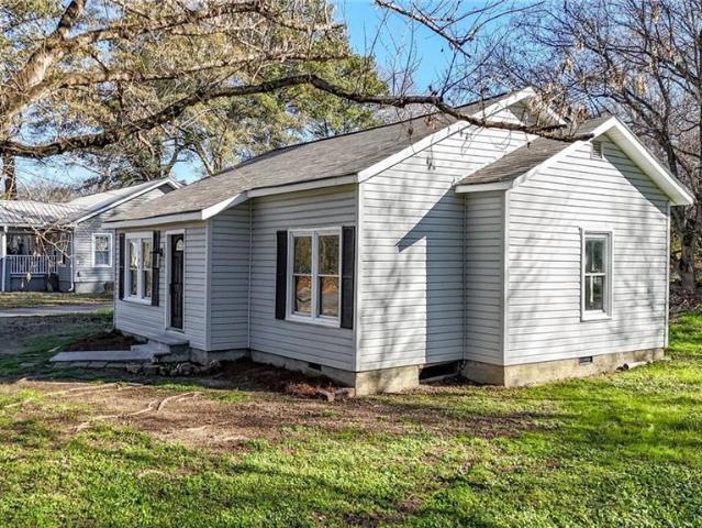 562 Highland Ave, Summerville, GA 30747 | MLS #7693 | Compass