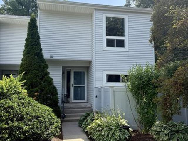 562 Oak Ave Unit 562, Cheshire, CT 06410