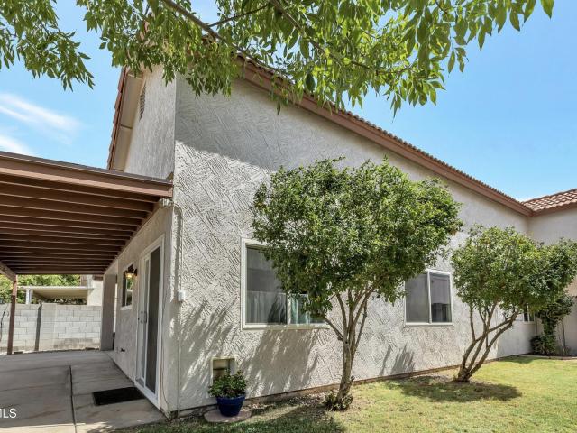 562 s danyell drive