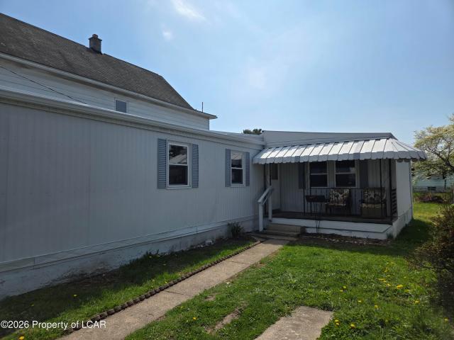 562 Shawnee Street