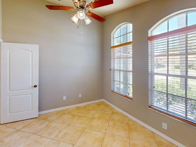 562 SW St Martins Cove, Port St. Lucie, FL 34986 | MLS #B26033