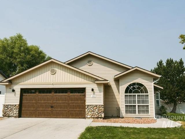 562 Picabo Dr, Twin Falls, ID 83301