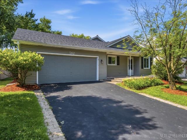 562 Roxbury Drive