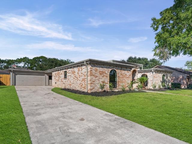 5634 Jason St, Houston, TX 77096 | MLS #22889 | Compass