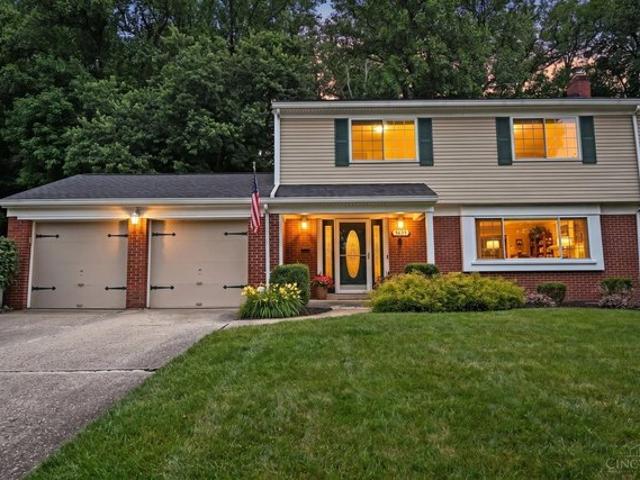 5635 Monica Ct, Green Township, OH 45238