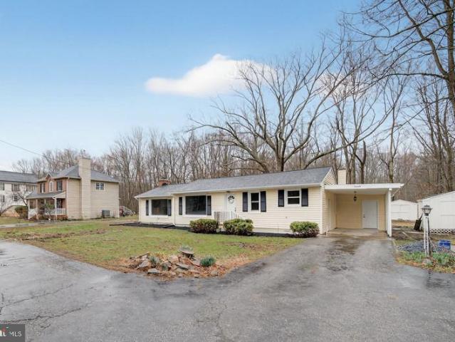 5635 W Shady Side Rd, Churchton, MD 20733 | MLS #MDAA2142 | Compass