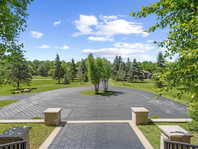 5636 Meadow Lane