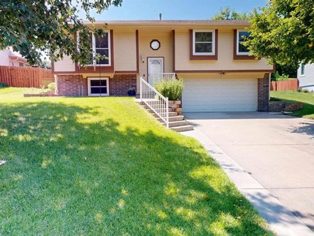 5636 N 126th Ave, Omaha, NE 68164
