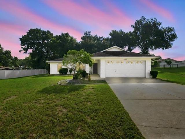 5636 Cypress St, Zephyrhills, FL 33542