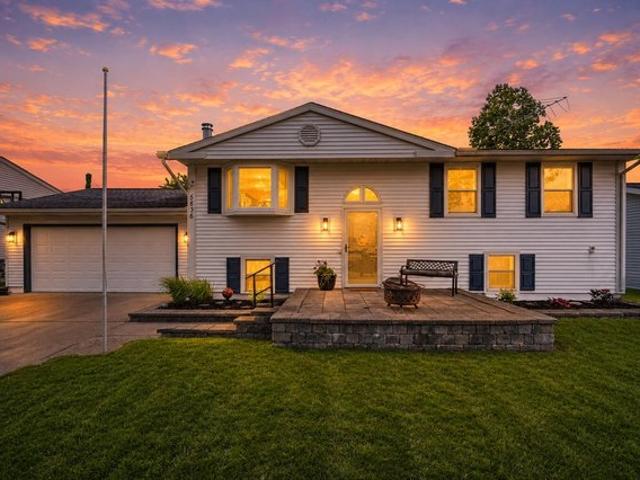5636 Juniper Dr, Jackson, MI 49201