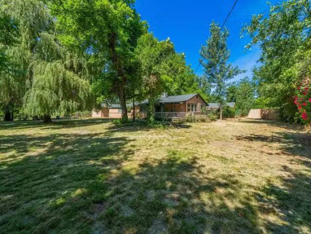 5636 Pleasant View Drive, Anderson, CA 96007 648635636