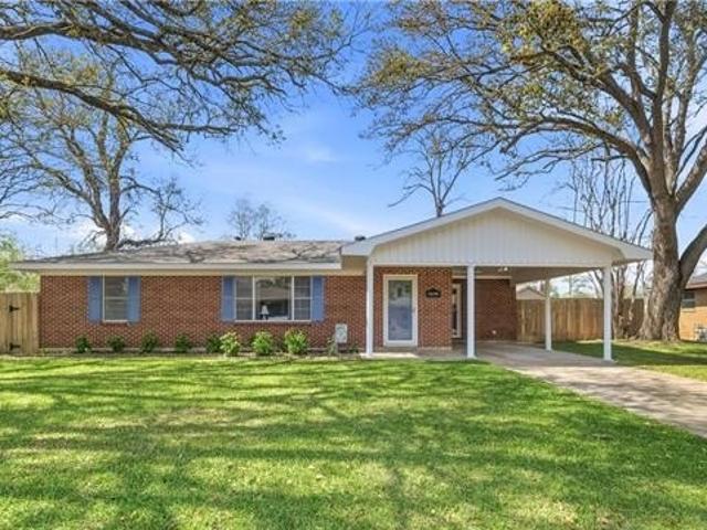5636 W Circle Dr, Alexandria, LA 71301