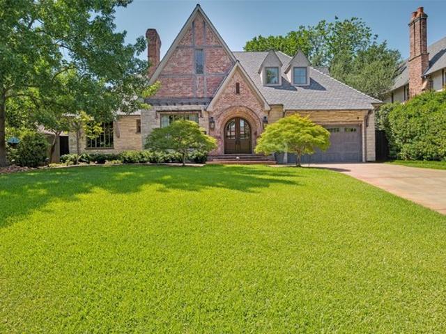 5638 Greenbrier Dr, Dallas, TX 75209