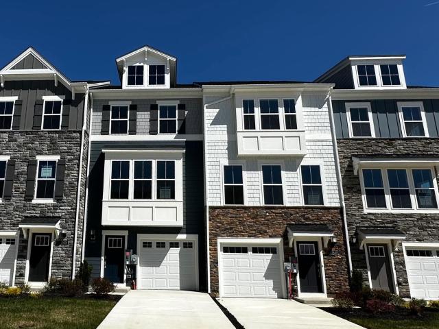 5638 Ludlow Pl, White Plains, MD 20695 | MLS #MDCH2052 | Compass