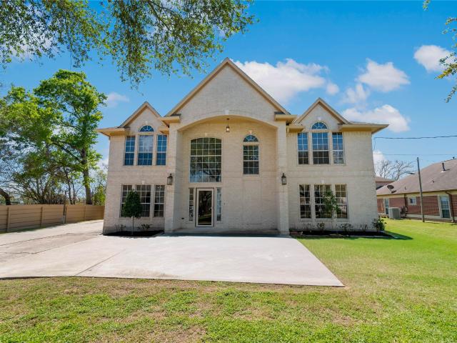 5631 Brookfield Dr, Houston, TX 77085 | MLS #85541