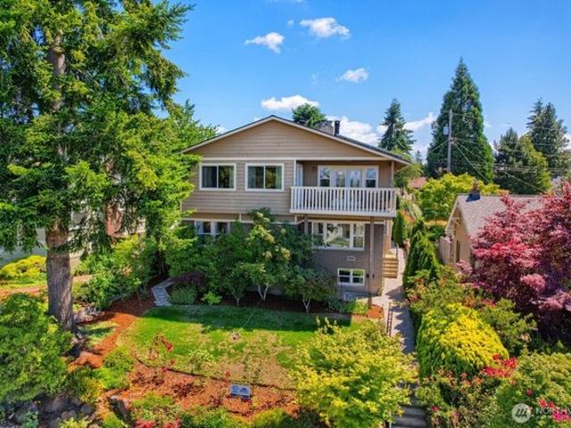 5632 42nd Ave SW, Seattle, WA 98136