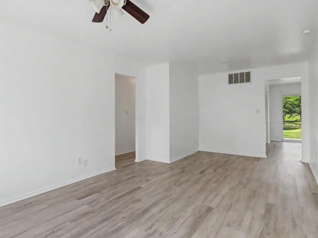 5633 Anderson Road