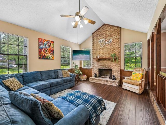 5633 Bluemont Street