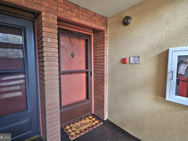 5633 Harpers Farm Rd, Unit D, Columbia, MD 21044 | MLS #MDHW2061 | Compass