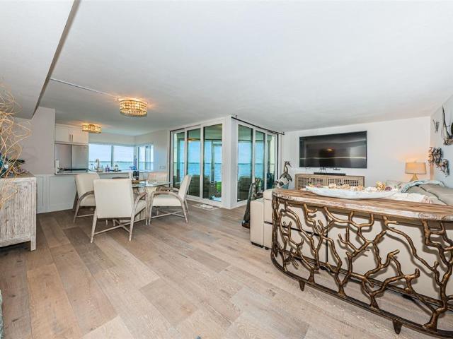 5633 La Puerta Del Sol Blvd S, Unit 103, St. Petersburg, FL 33715 | MLS #TB8460