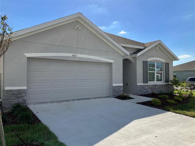 5633 Soft Skies Dr, Sarasota, FL 34238 | MLS #A4685