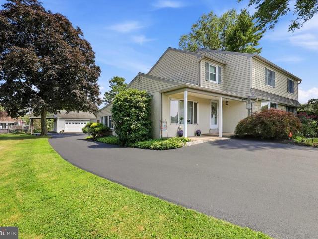 563 Broadview Road