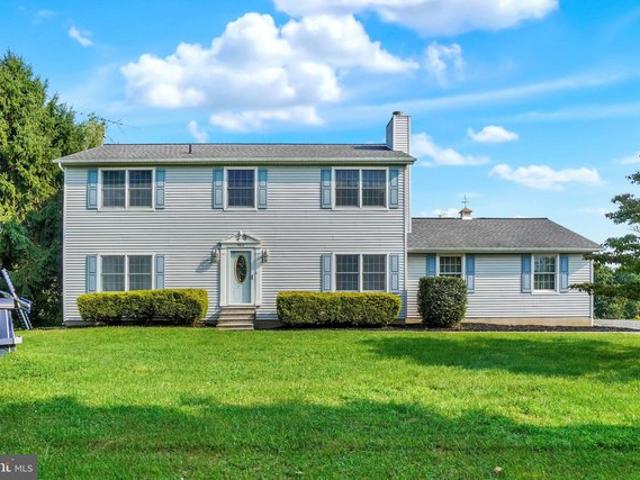 563 Deer Rd, Fawn Grove, PA 17321