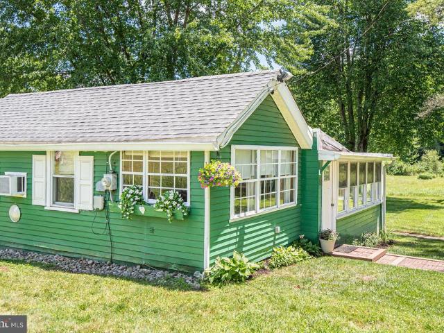 563 E Dark Hollow Road # 170 SHAWN LN