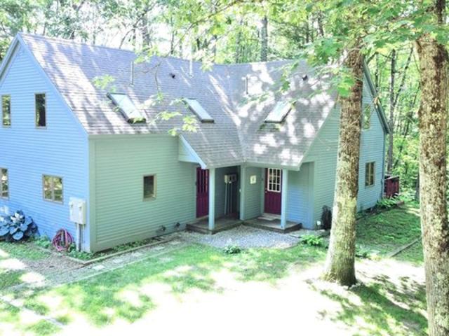 563 Forest Rd, Wilton, NH 03086