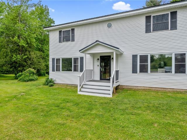 563 Island Road