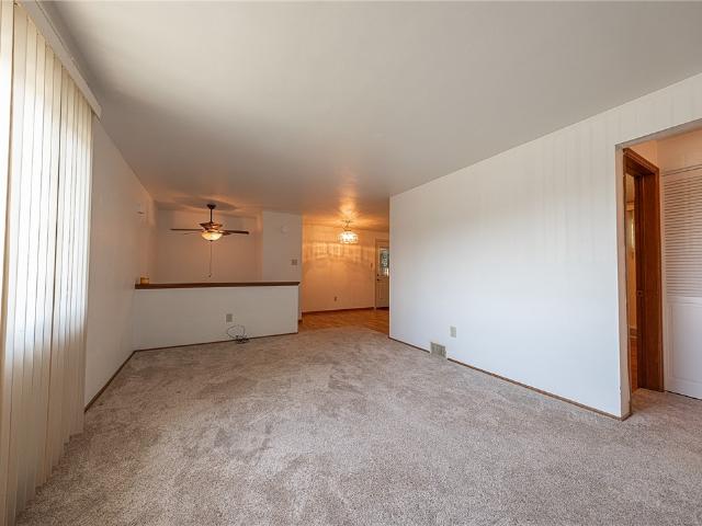 563 meadowvale drive