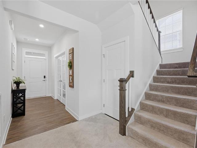 563 Spring Hill PL