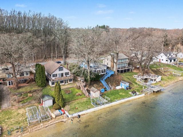 563 Waverly Road