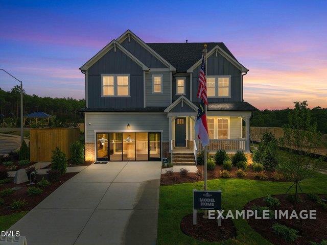 563 Whinefield Pl, Aberdeen, NC 28315