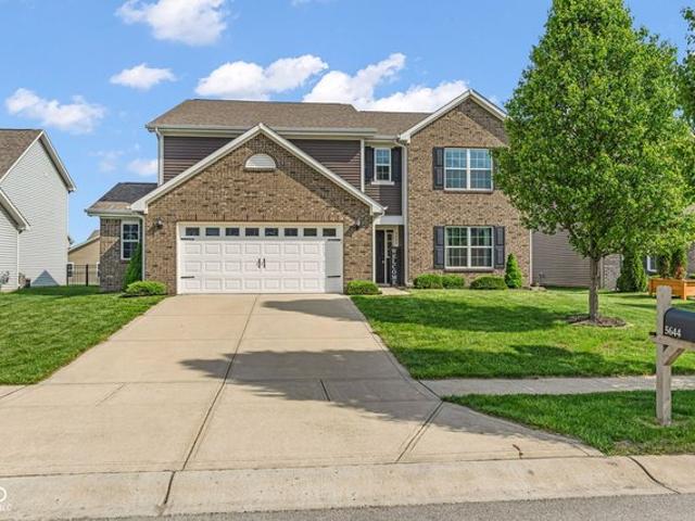 5644 Broadcaster Ln, Plainfield, IN 46168