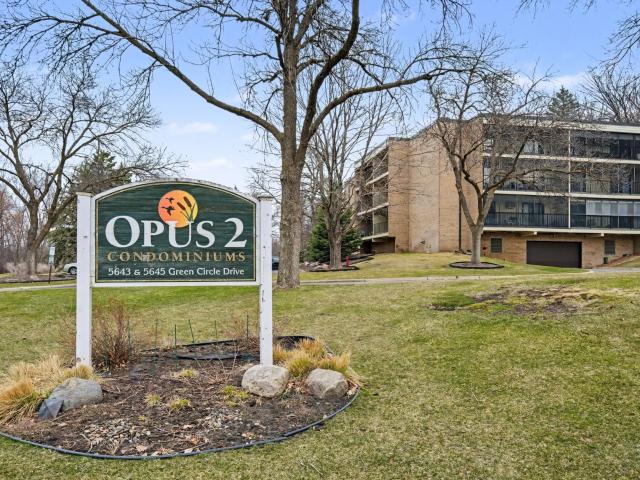 5645 Green Cir Dr, Unit 111, Hopkins, MN 55343 | MLS #7052 | Compass