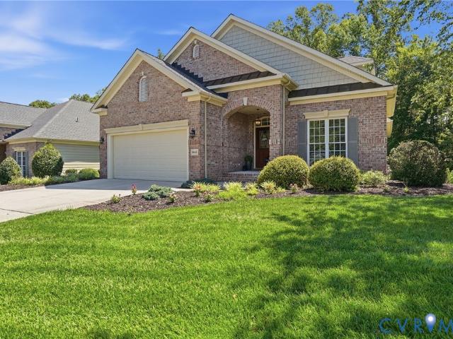 5645 Villa Green Drive