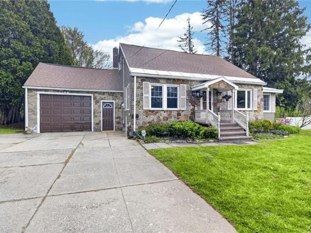 5646 Trenton Rd, Utica, NY 13502