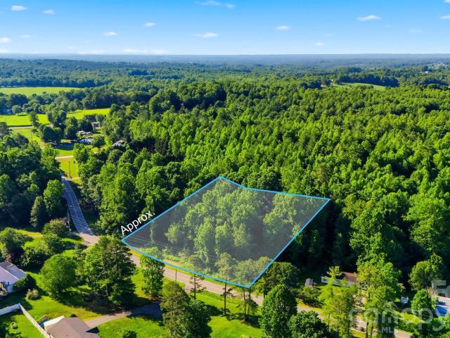 5647 Charlie Little Road