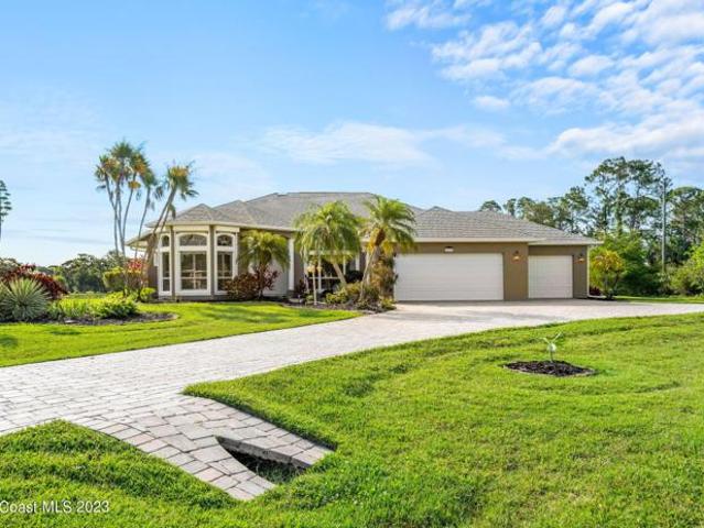 5647 Wood Stork Ln, Grant, FL 32949