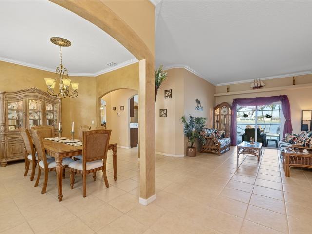 5648 Riverboat Cir SW, Vero Beach, FL 32968 | MLS #295569 | Compass