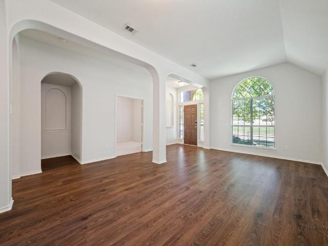 5648 Sims Way