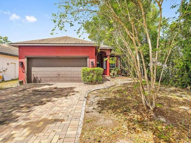 5648 35th St N, Saint Petersburg, FL 33714